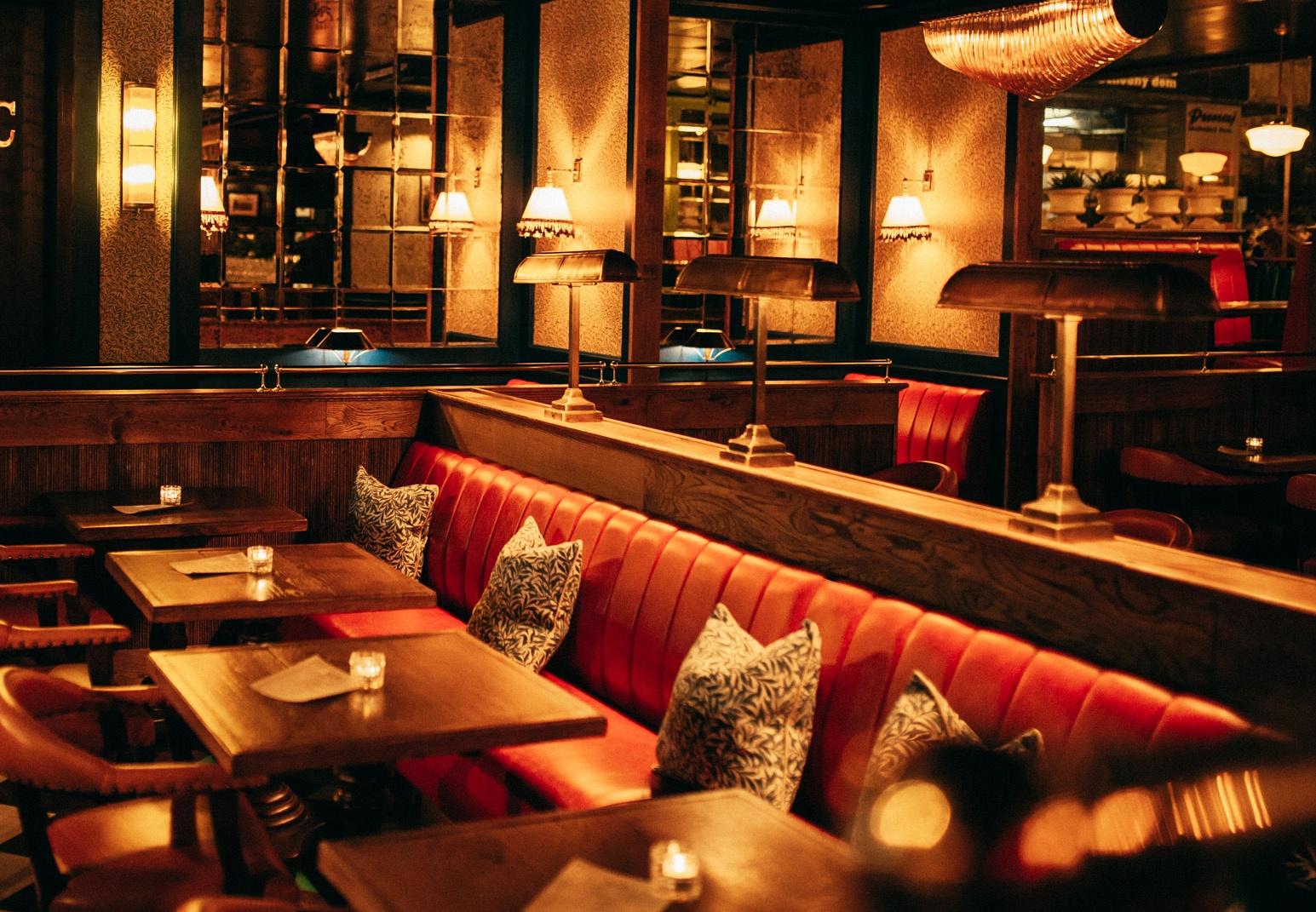 About Us │ Modulus Seating